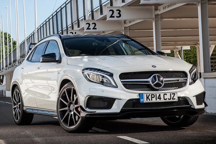 Mercedes-Benz GLA-Class AMG 2014 AMG specs & dimensions | Parkers