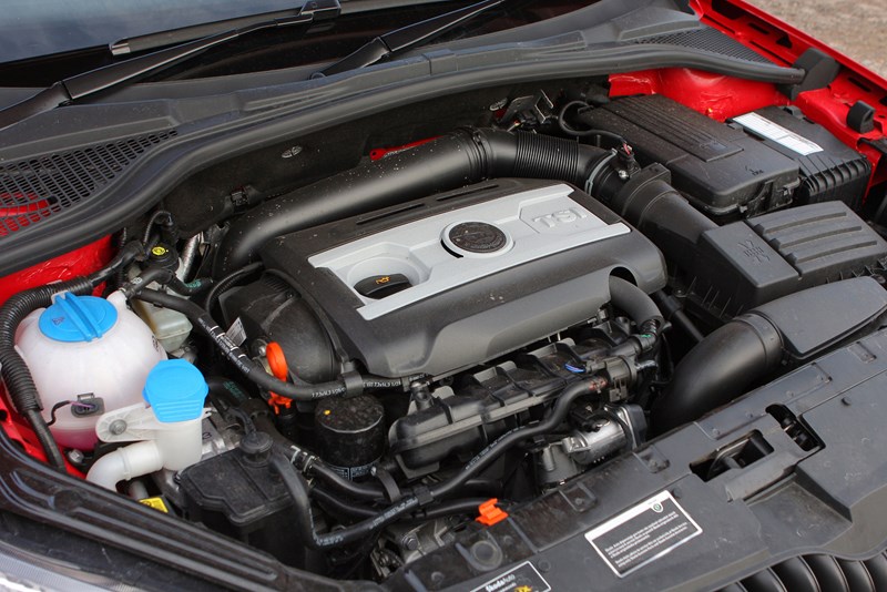 Used Skoda Yeti Hatchback (2009 - 2017) Engines | Parkers