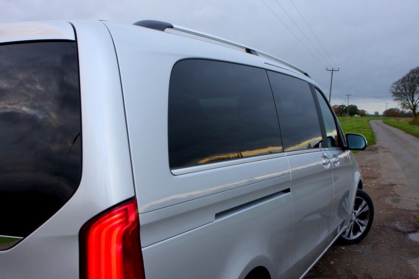 Mercedes-Benz V-Class (2021) Practicality, Boot Space & Dimensions ...
