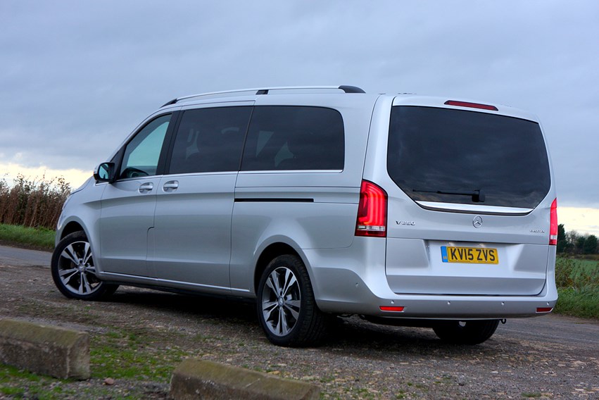 Mercedes-Benz V-Class (2021) Practicality, Boot Space & Dimensions ...