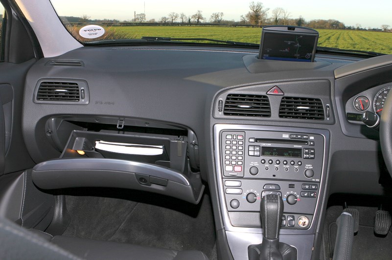 Used Volvo V70 Estate (2000 - 2007) Interior | Parkers