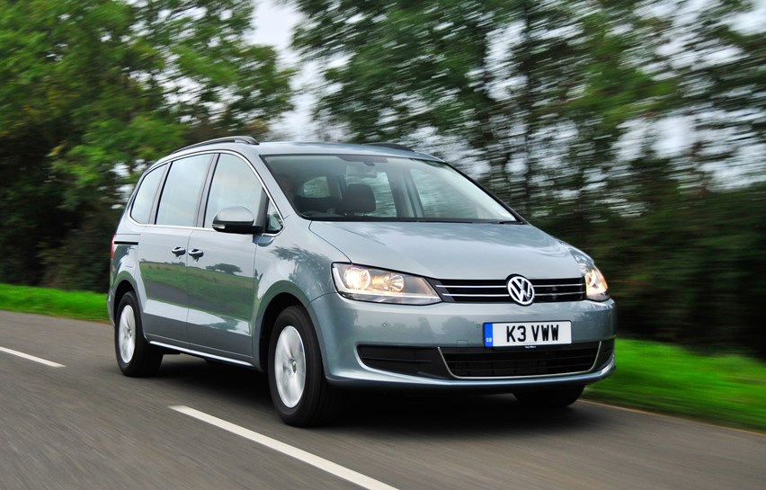Volkswagen Sharan Review (2021) | Parkers