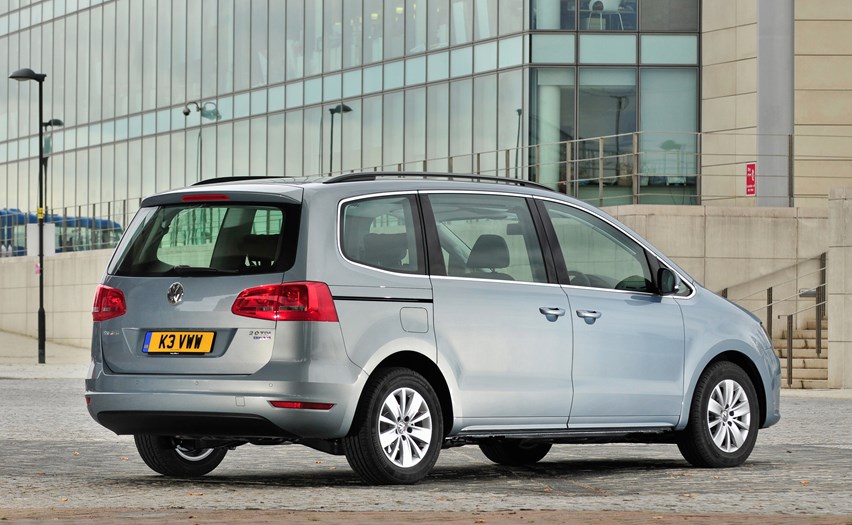 Volkswagen Sharan Review (2021) | Parkers
