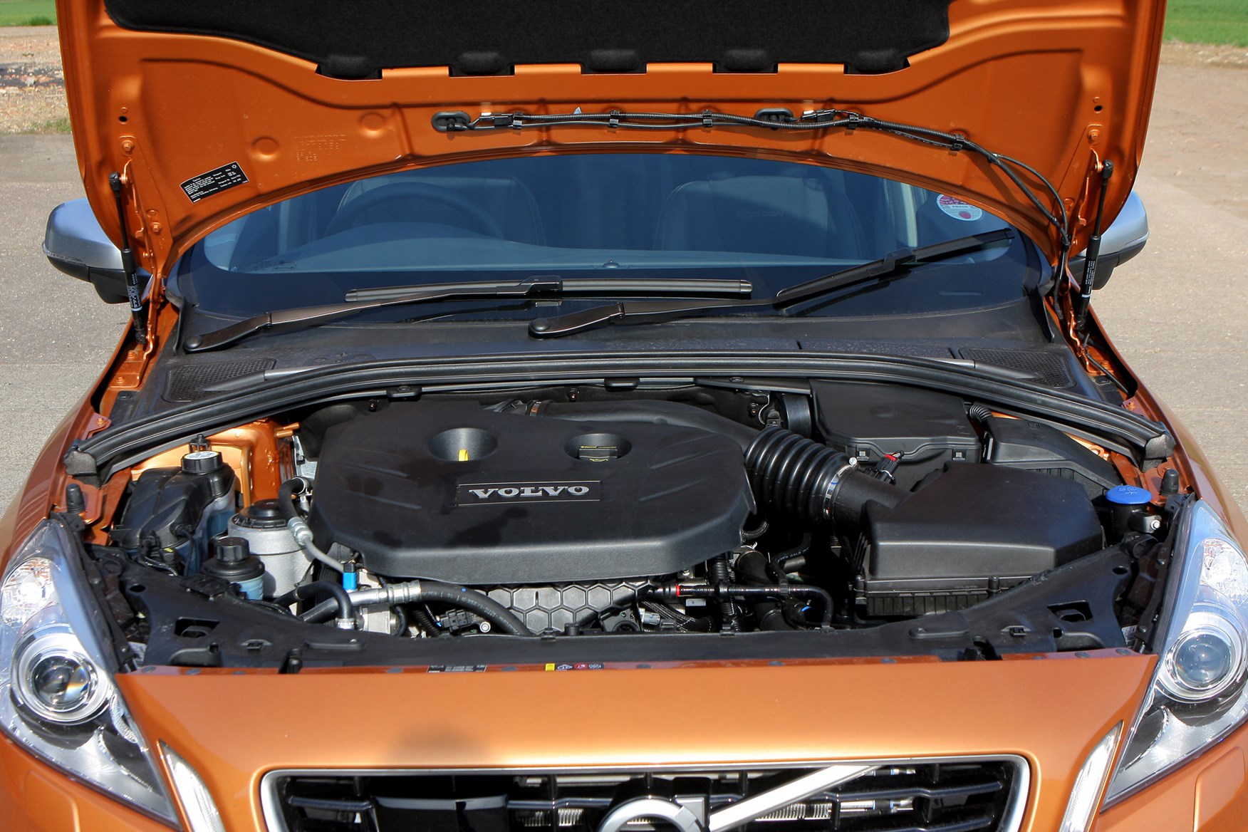 Used Volvo S60 Saloon (2010 - 2019) Engines | Parkers