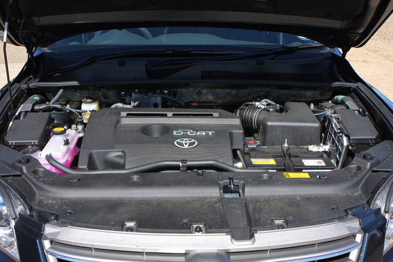 Used Toyota RAV4 Estate (2006 - 2012) Engines | Parkers