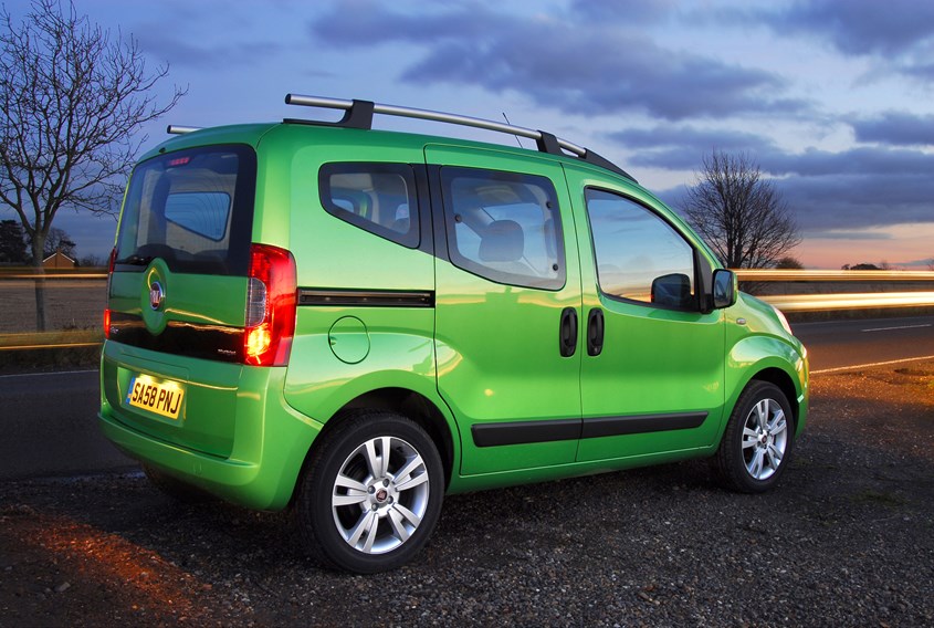Fiat Qubo (2020) Practicality, Boot Space & Dimensions | Parkers
