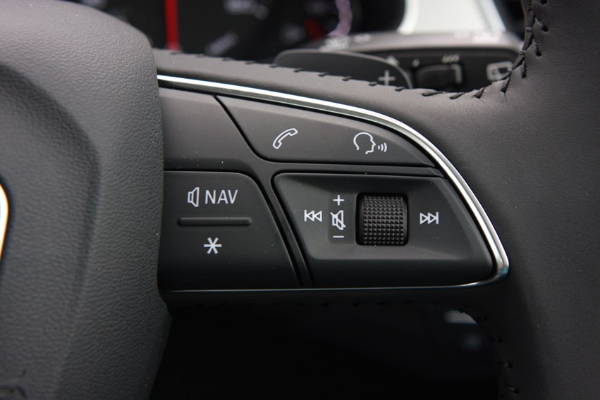 Audi Q7 (2021) Practicality, Boot Space & Dimensions | Parkers