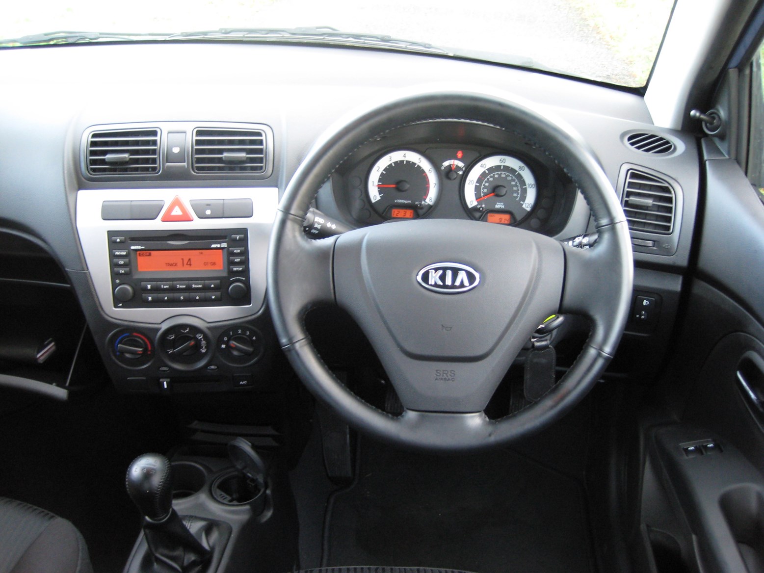 Used Kia Picanto Hatchback (2004 - 2011) Review | Parkers