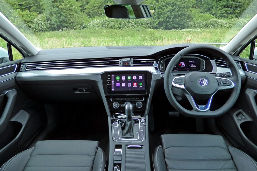 Volkswagen Passat (2021) Practicality, Boot Space & Dimensions | Parkers