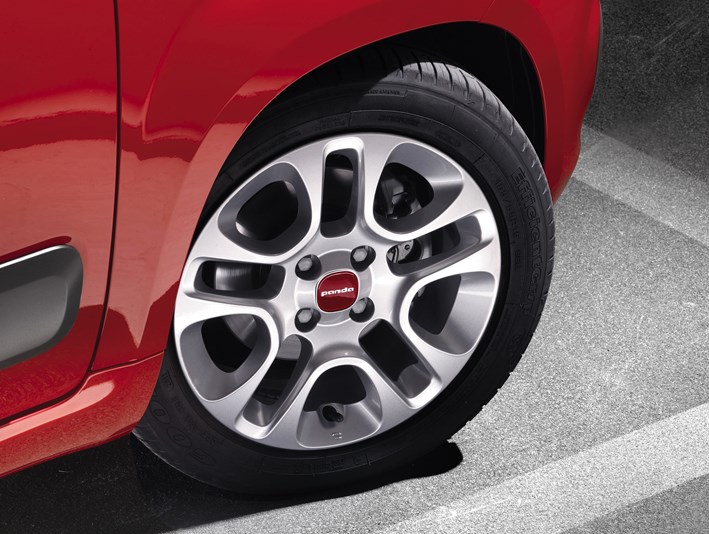 Fiat Panda (2021) Practicality, Boot Space & Dimensions | Parkers