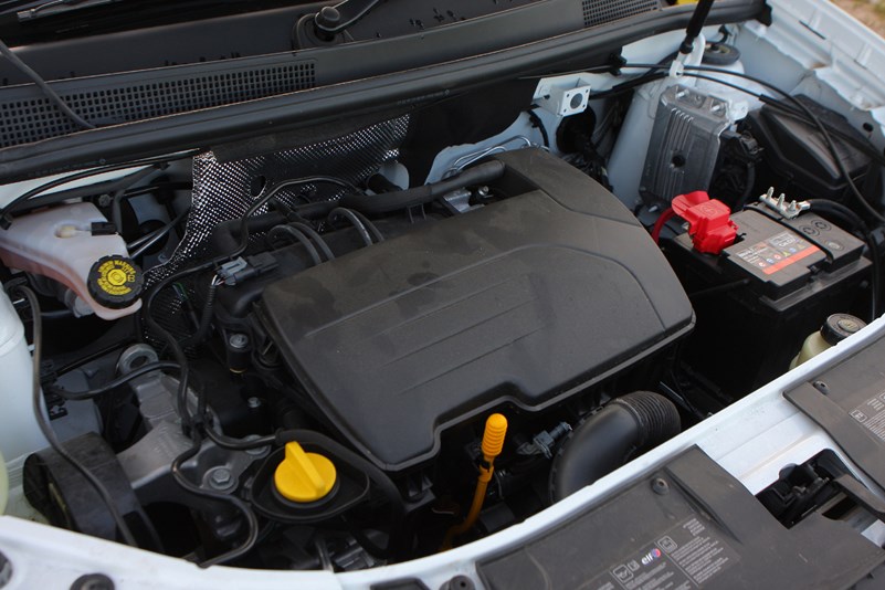 Dacia Logan (2021) Engines, Drive & Performance | Parkers