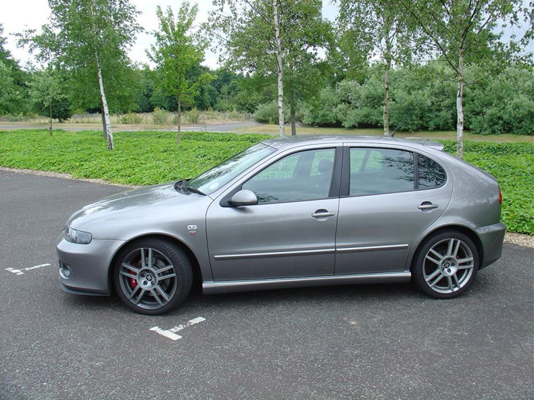 Used SEAT Leon Cupra R (2002 - 2005) Review | Parkers