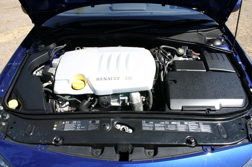 Used Renault Laguna Hatchback (2001 - 2007) Engines | Parkers