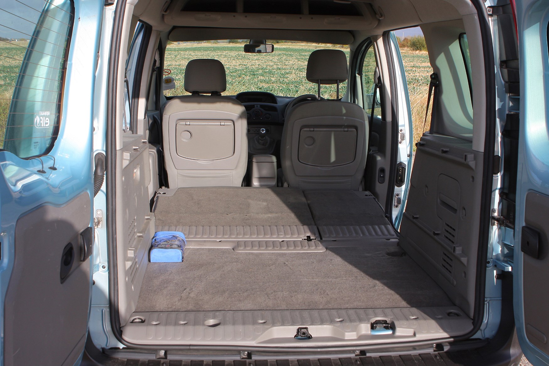 Used Renault Kangoo Estate (2009 - 2012) Interior | Parkers