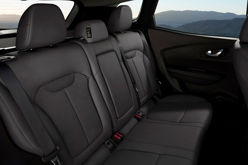 Renault Kadjar (2021) Interior Layout, Dashboard & Infotainment | Parkers