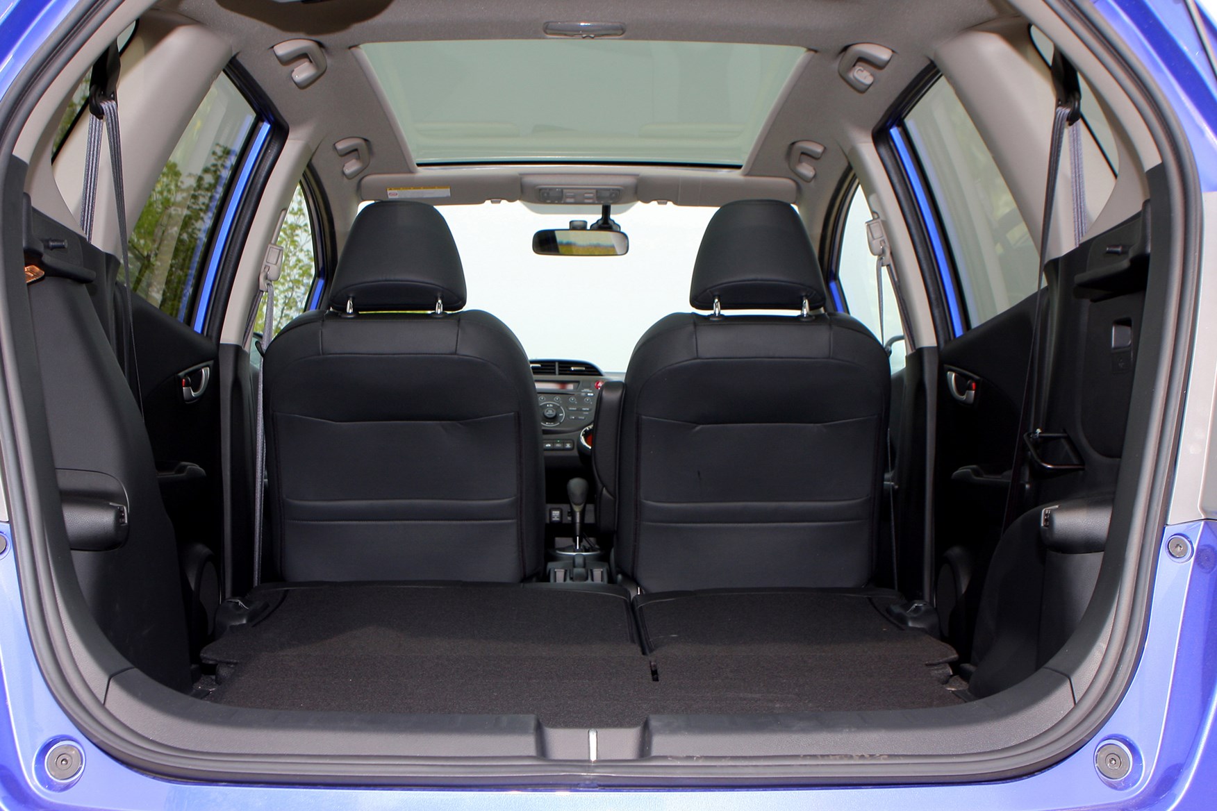 Used Honda Jazz Hatchback (2008 - 2015) Review | Parkers