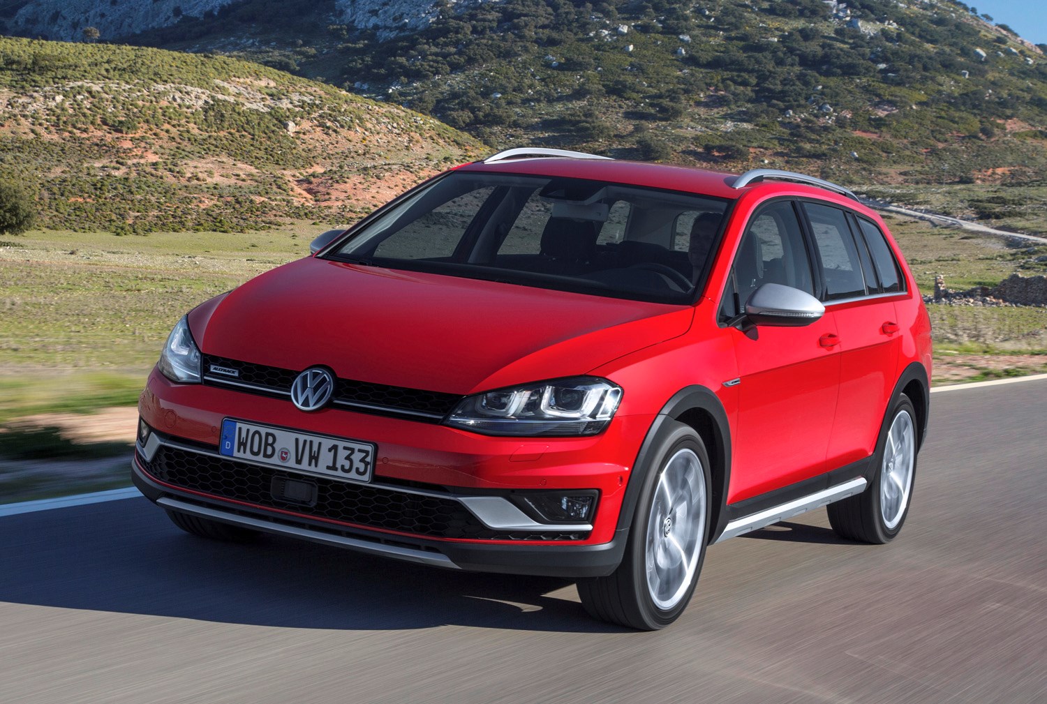 Used Volkswagen Golf Alltrack (2015 - 2020) Review | Parkers