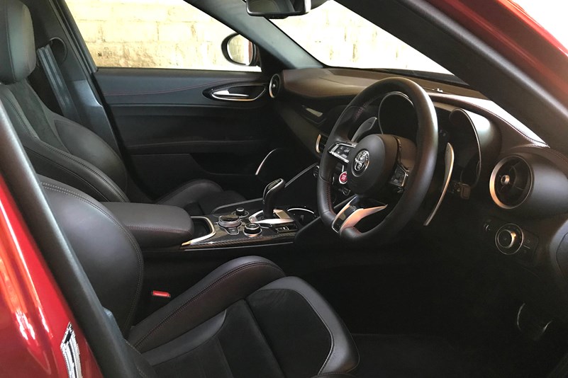 Alfa Romeo Giulia engines and handling