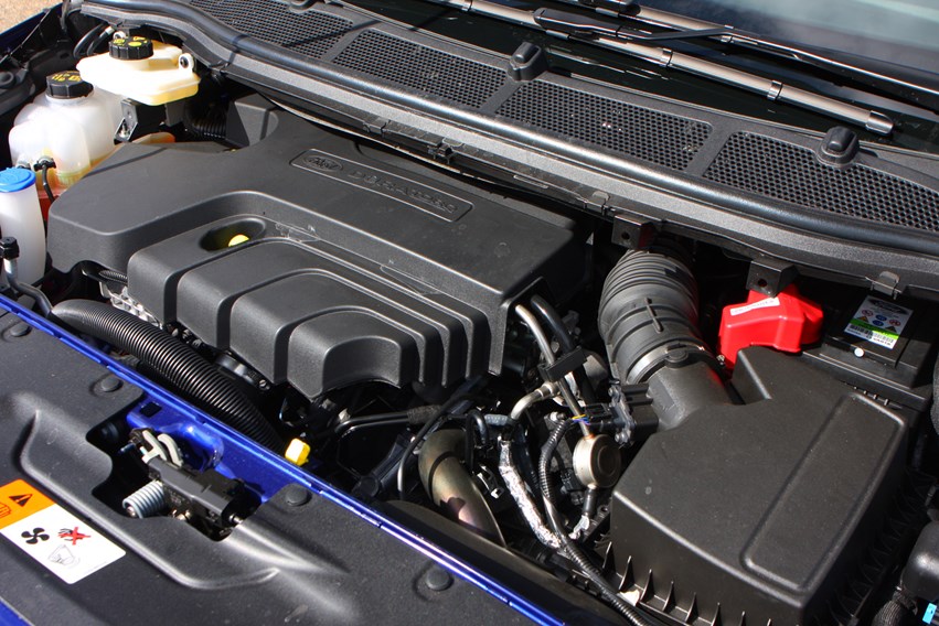 Ford Galaxy (2021) MPG, Running Costs, Economy & CO2 | Parkers