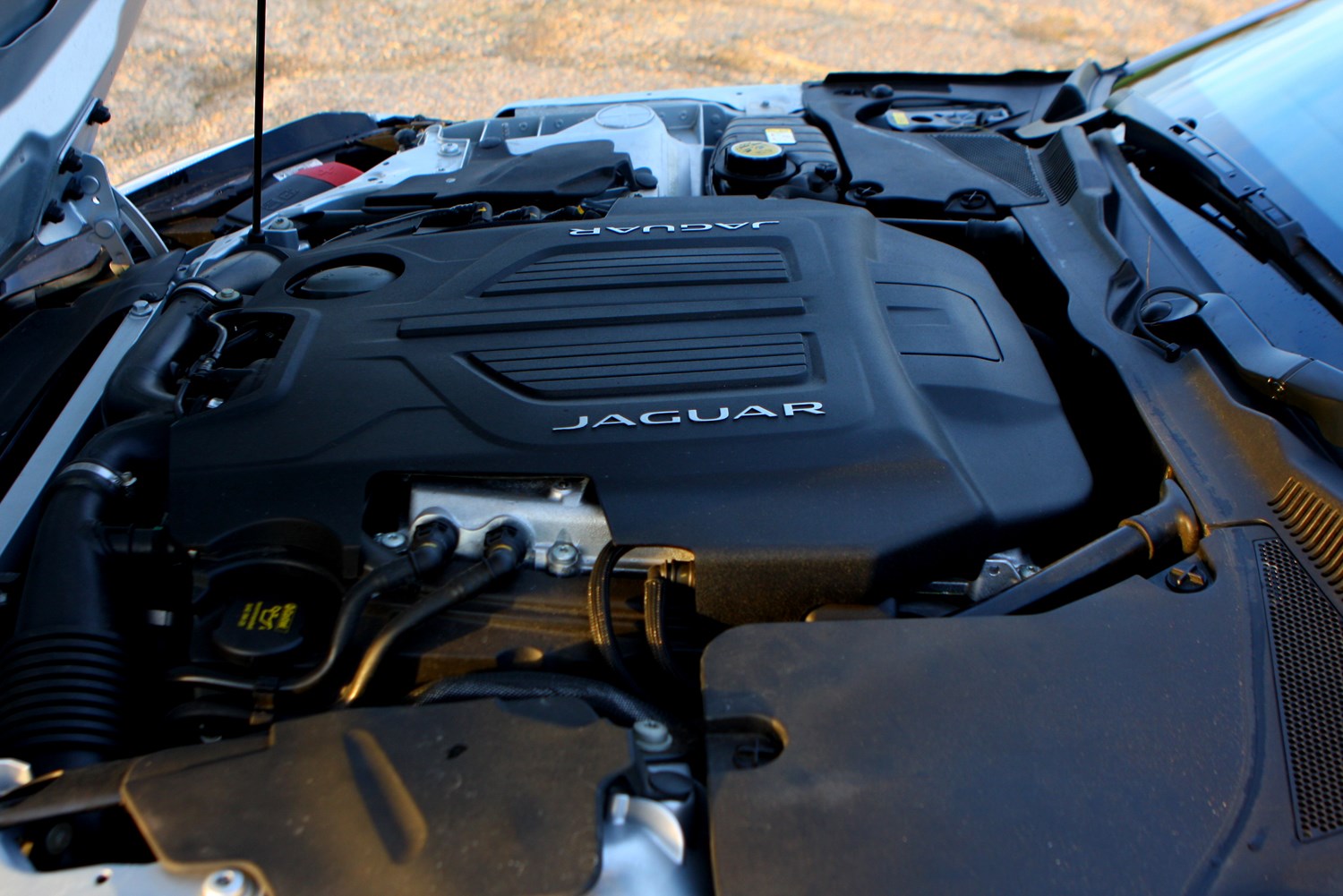 Used Jaguar F-Type R Coupe (2014 - 2017) Review | Parkers