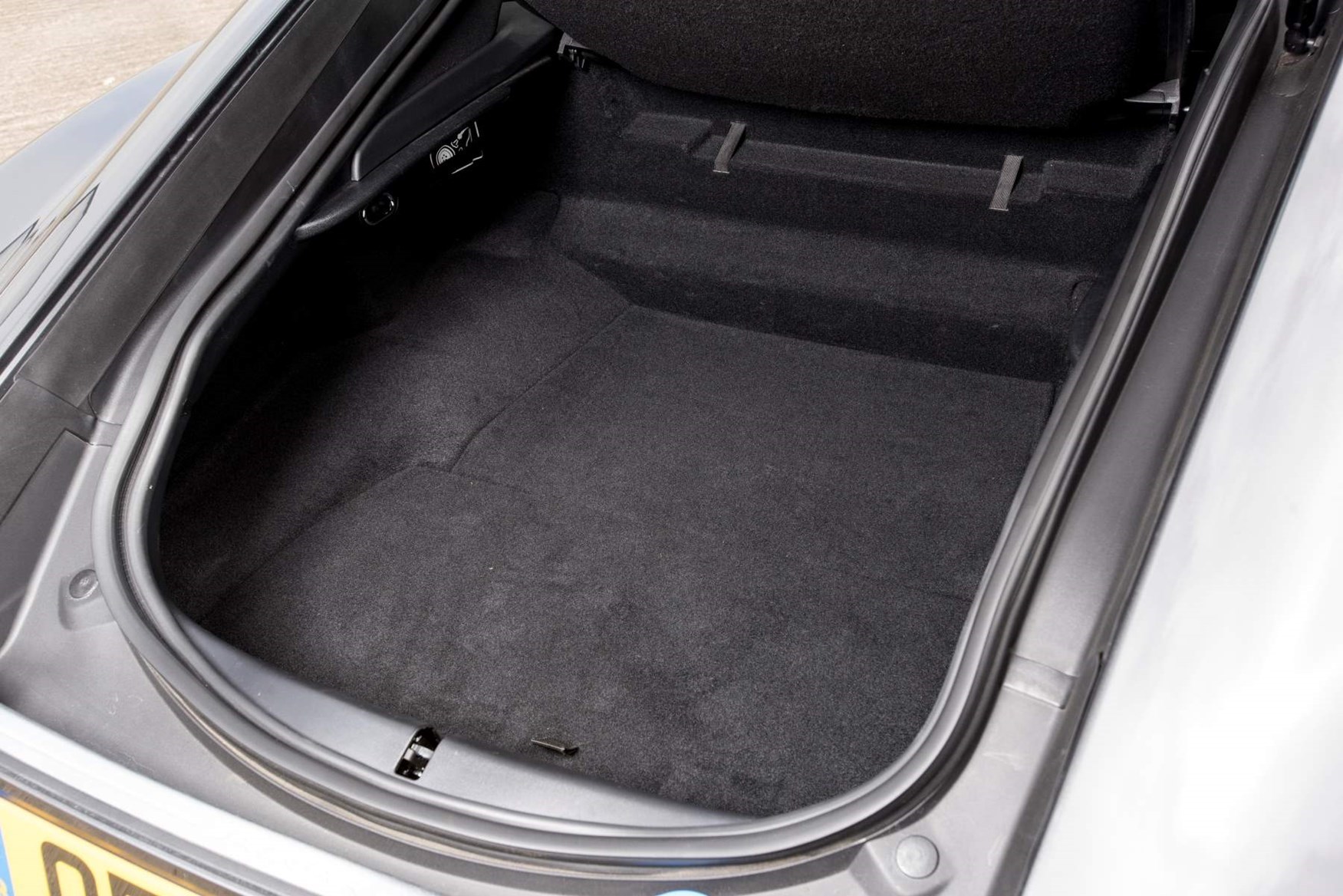 Jaguar F-Type (2021) Practicality, Boot Space & Dimensions | Parkers