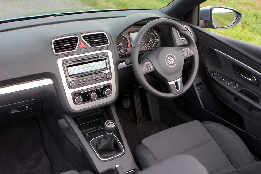 Used Volkswagen Eos Coupe Cabriolet (2006 - 2014) Interior | Parkers