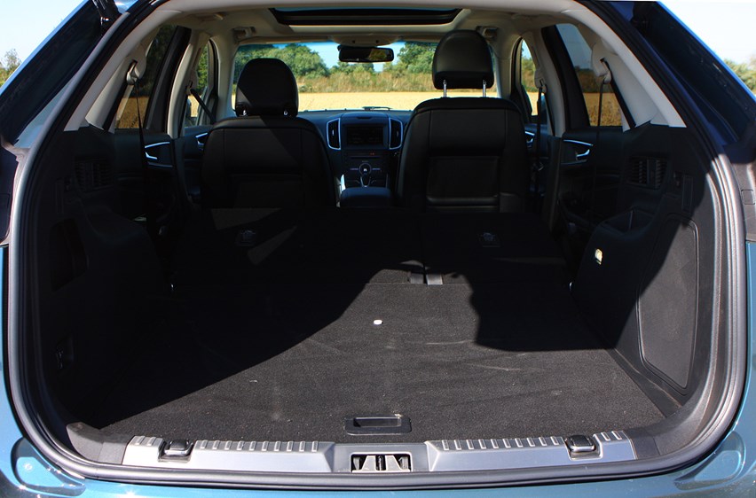 Ford Edge (2021) Practicality, Boot Space & Dimensions | Parkers