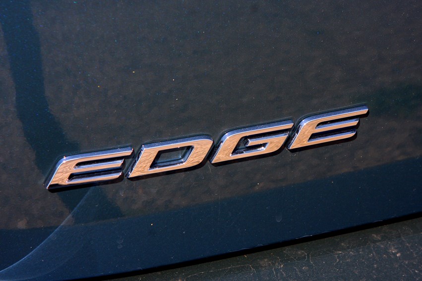 Ford Edge Review (2021) | Parkers