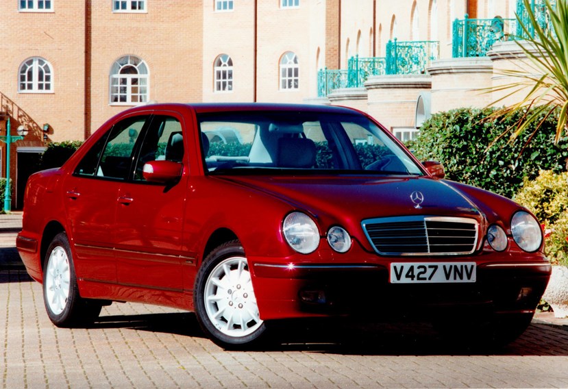 Used Mercedes-Benz E-Class Saloon (1995 - 2002) Review | Parkers