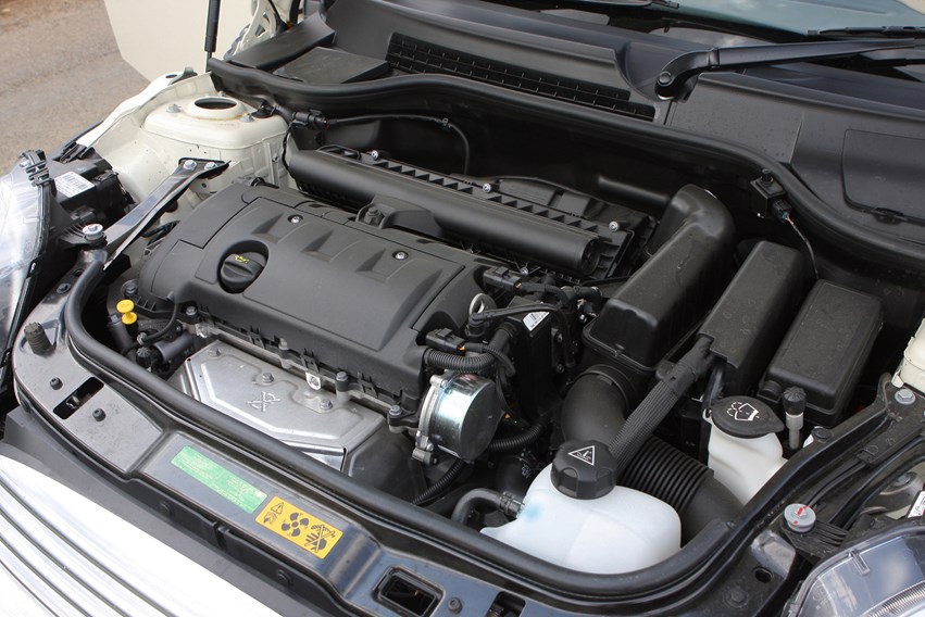 Used MINI Convertible Convertible (2009 - 2015) Review | Parkers