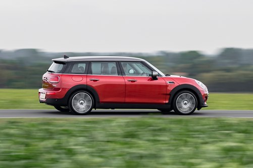 MINI Clubman Review (2021) | Parkers