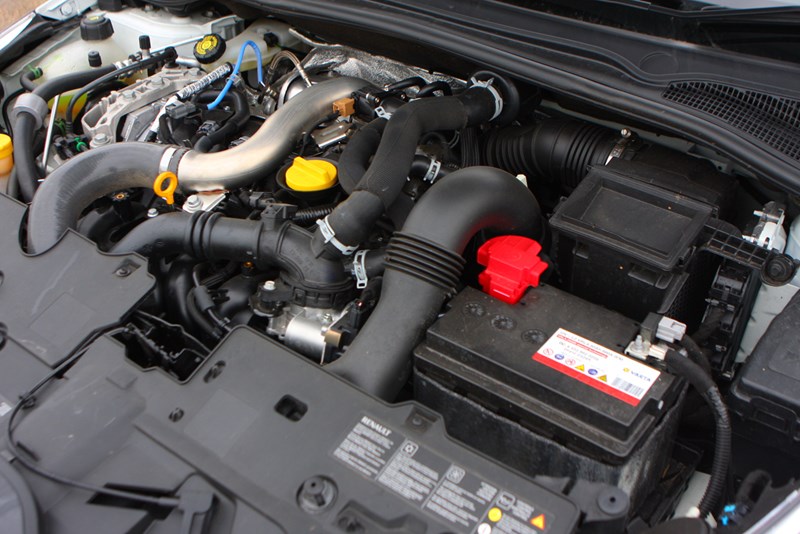 Used Renault Clio Renaultsport (2013 - 2016) Engines | Parkers