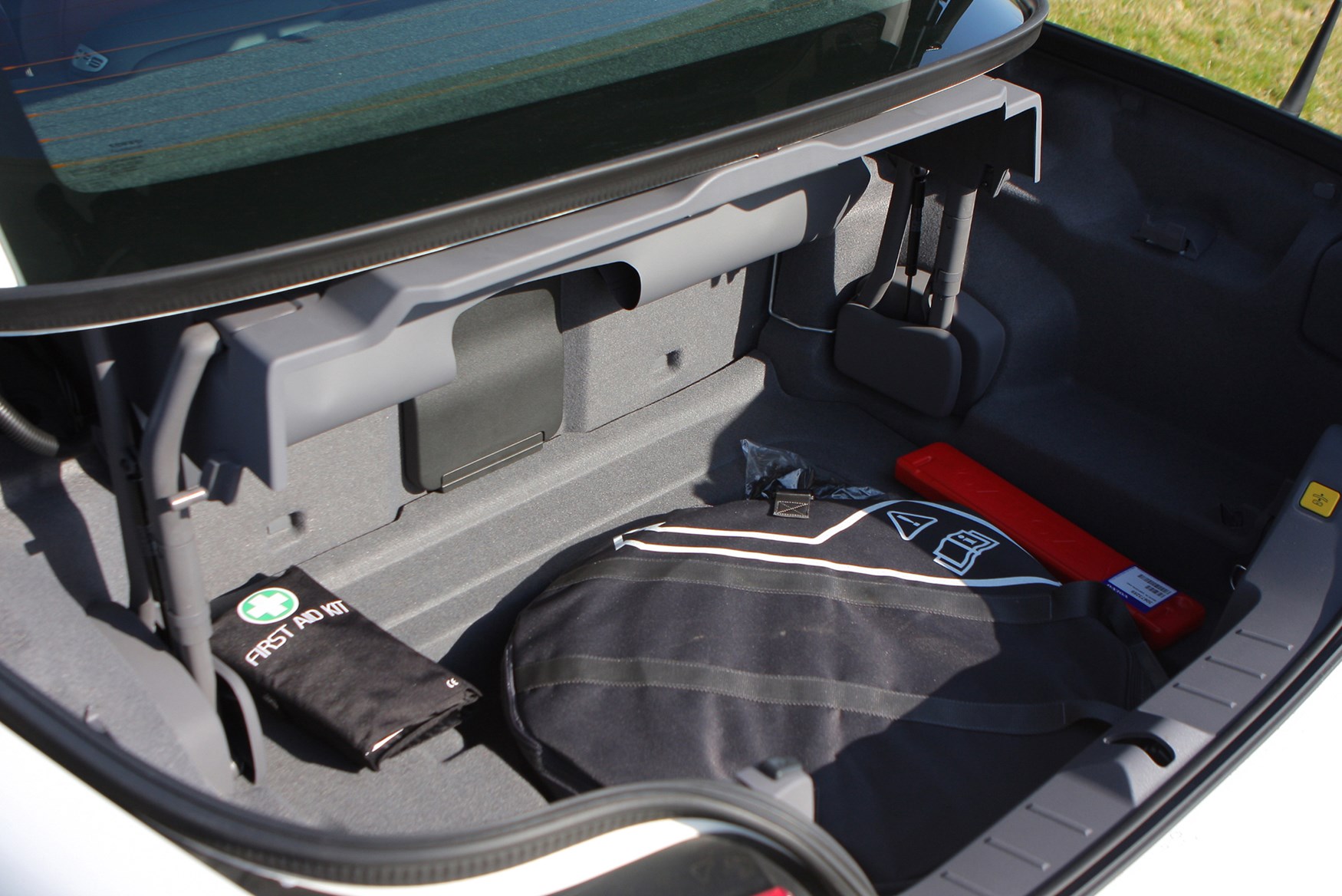Used Volvo C70 Coupe Cabriolet (2006 - 2013) Review | Parkers