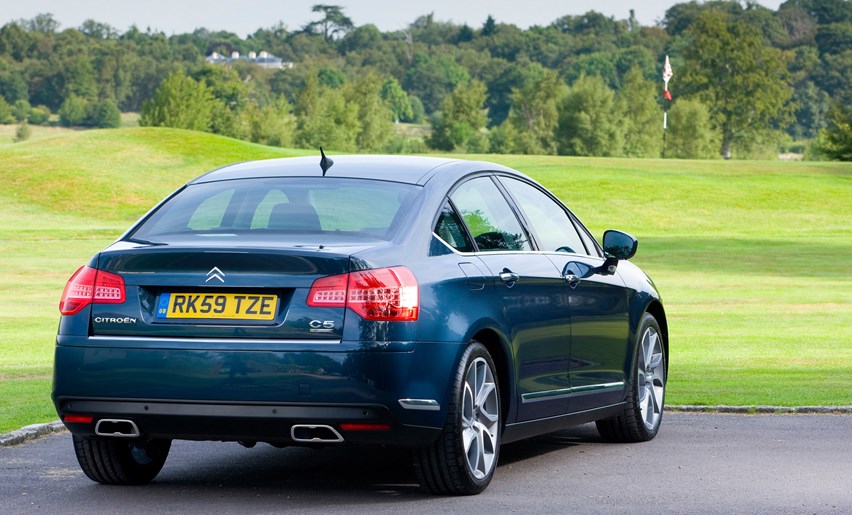 Used Citroën C5 Saloon (2008 - 2018) Practicality | Parkers