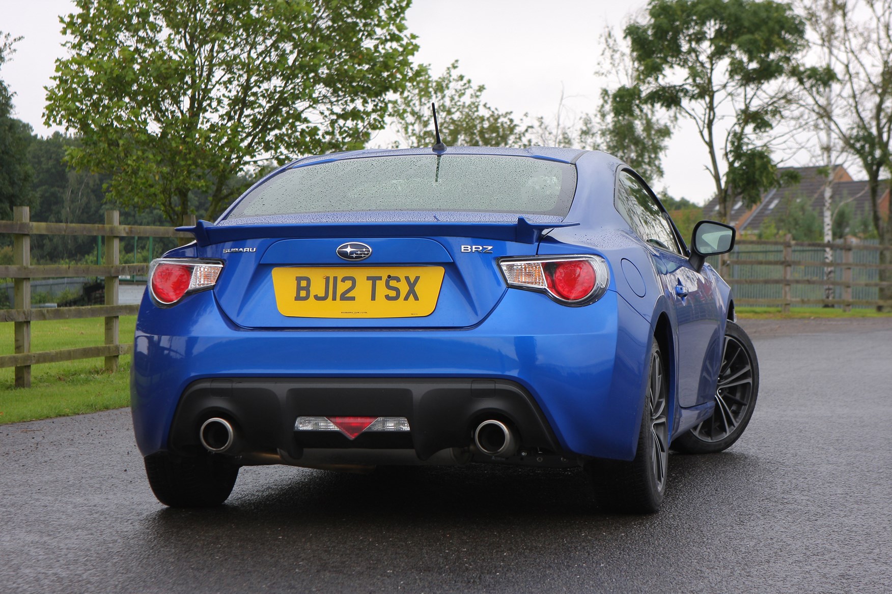 Subaru BRZ Review (2021) | Parkers