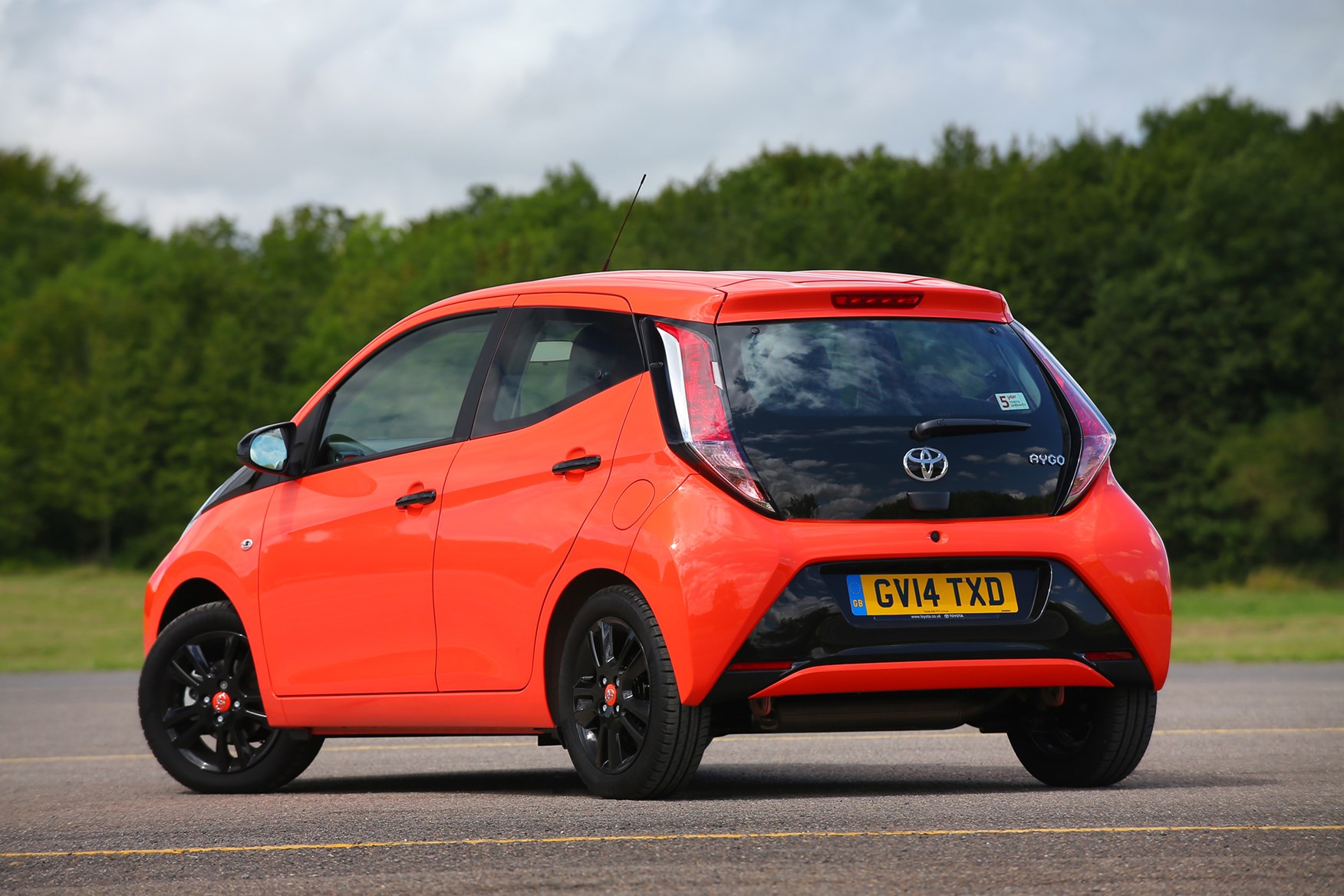 Toyota Aygo Review (2021) | Parkers