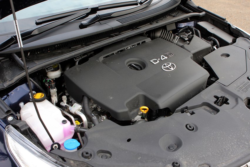 Used Toyota Avensis Tourer (2009 - 2015) Engines | Parkers