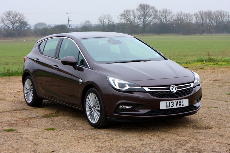 Vauxhall Astra Review (2021) | Parkers
