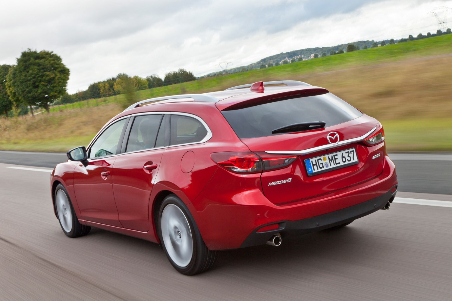 Mazda 6 Estate Review (2021) | Parkers