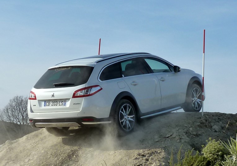 Used Peugeot 508 RXH (2012 - 2017) Review | Parkers