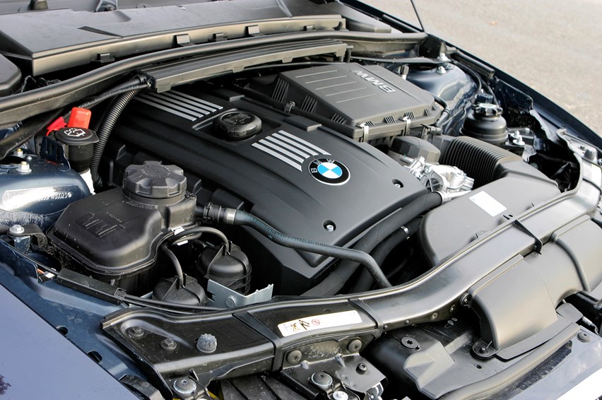 Used BMW 3-Series Coupe (2006 - 2013) Engines | Parkers