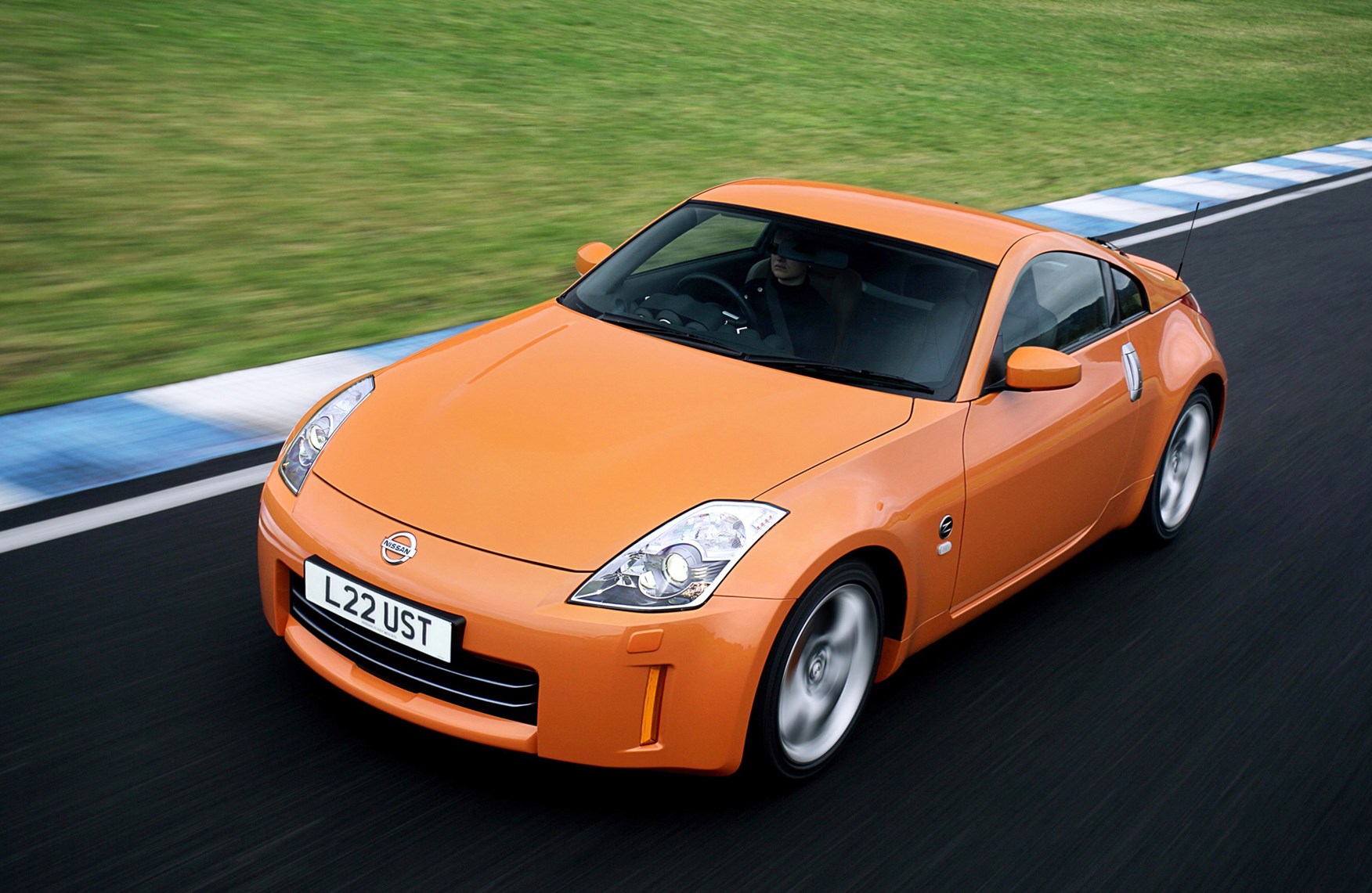 Used Nissan 350Z Coupe (2003 - 2010) Review | Parkers