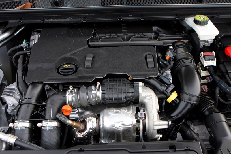 Peugeot 308 Review (2021) | Parkers