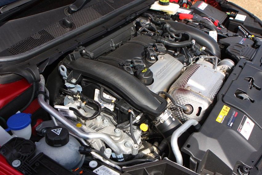 Used Peugeot 308 GTi (2015 - 2017) Review | Parkers