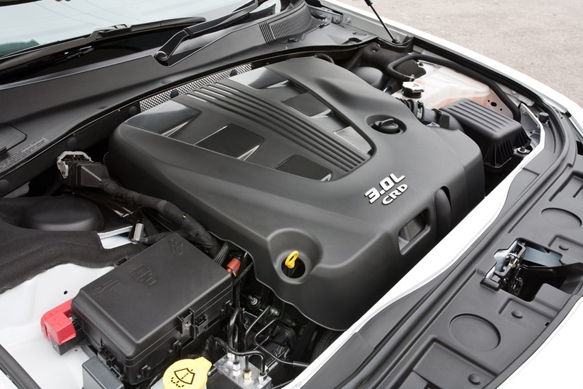 Used Chrysler 300C Saloon (2012 - 2015) Engines | Parkers