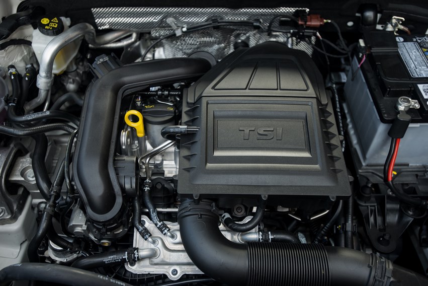 SEAT Ateca engines and handling