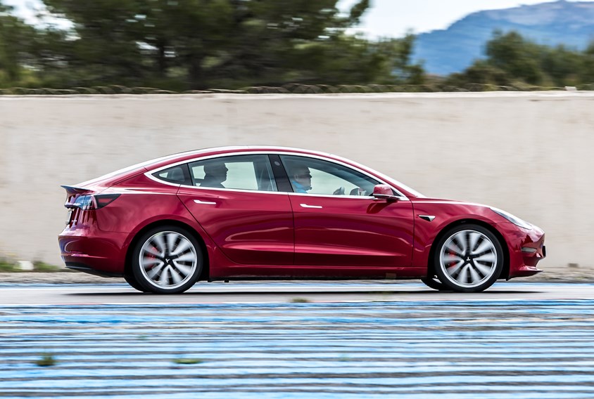 Tesla Model 3 (2021) Practicality, Boot Space & Dimensions | Parkers