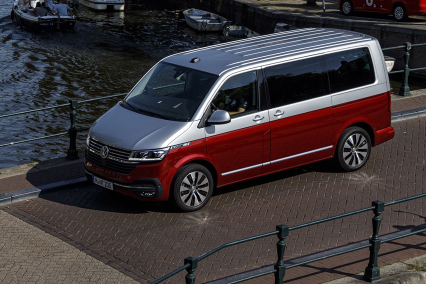 Volkswagen Caravelle (2021) Practicality, Boot Space & Dimensions | Parkers