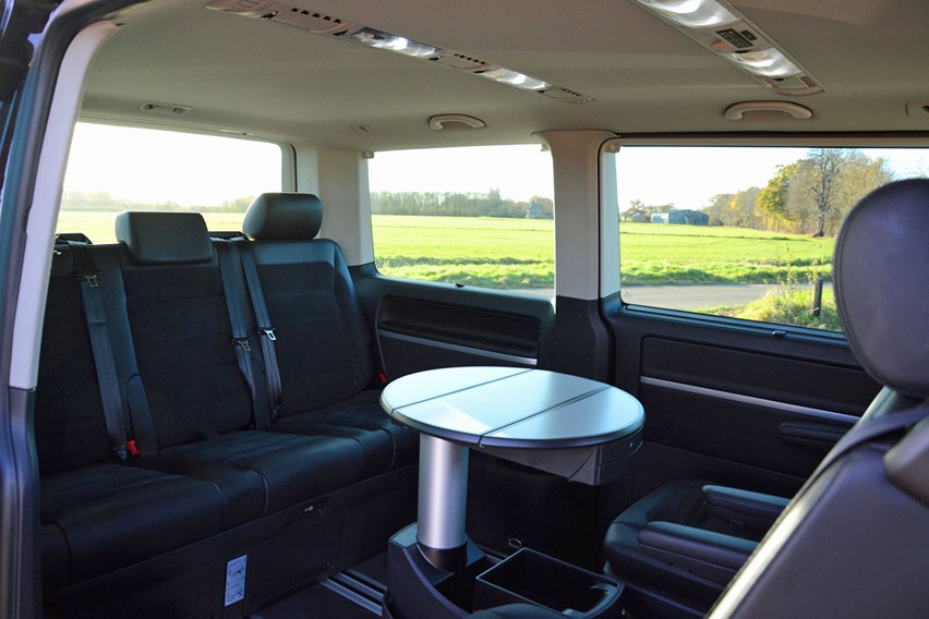 Volkswagen Caravelle (2021) Practicality, Boot Space & Dimensions | Parkers