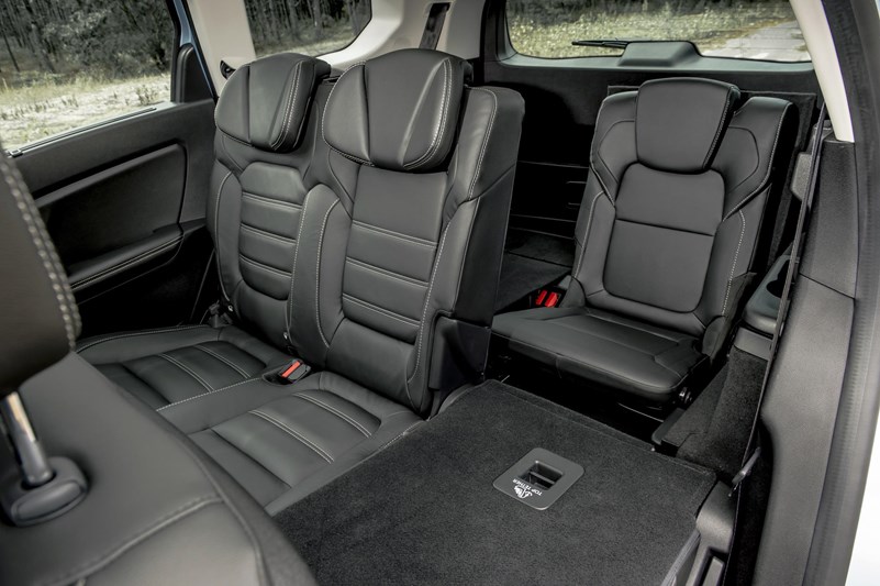 Renault Grand Scenic (2020) Interior Layout, Dashboard & Infotainment ...